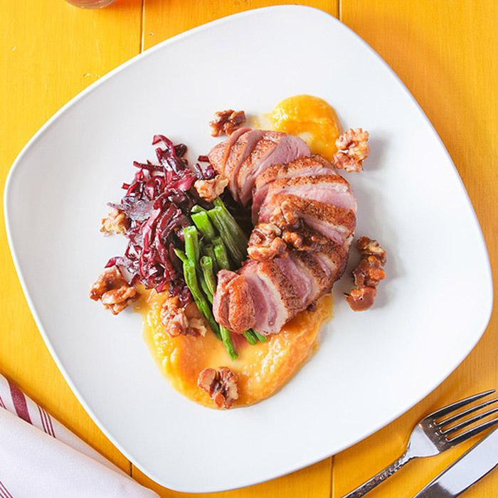 Where Every Dish Tells a Tale – Eighty Acres Kitchen & Bar
